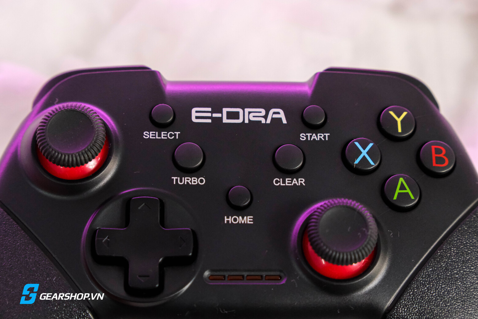 So sánh DareU H101X vs E-DRA EGP7602: Đâu mới là vua Tay cầm giá rẻ?